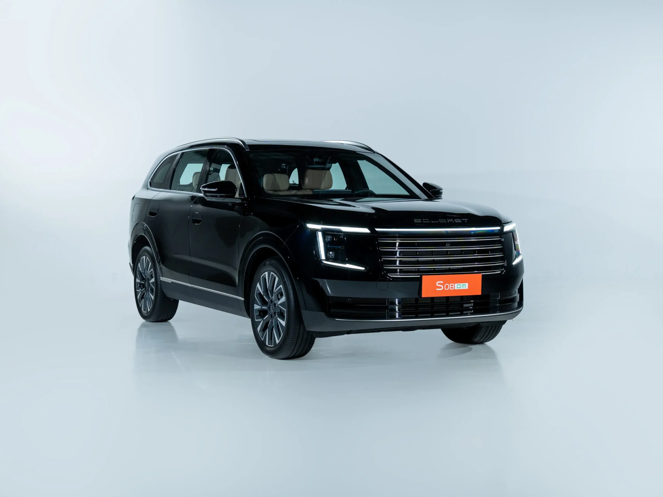 SOUEAST UAE Unveils All-New S08DM 7-Seater Plug-In Hybrid SUV